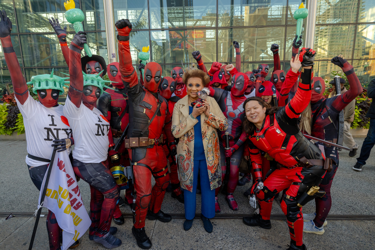 Deadpool Corps 43 x – The Nerds of Color